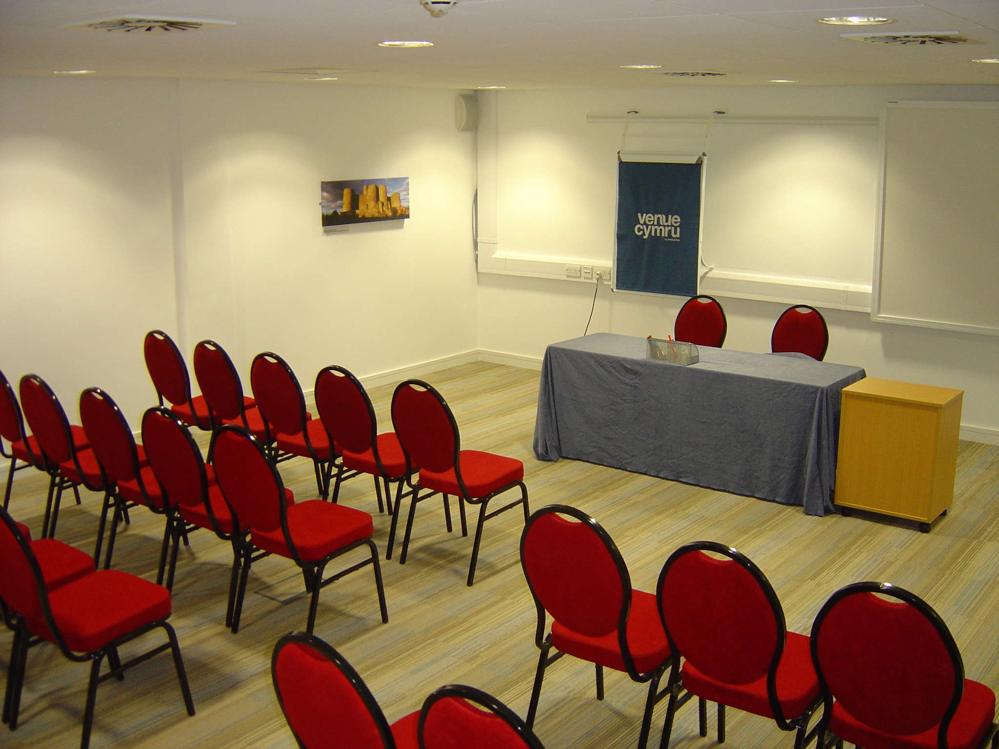 Large Meeting Rooms | Venue Cymru